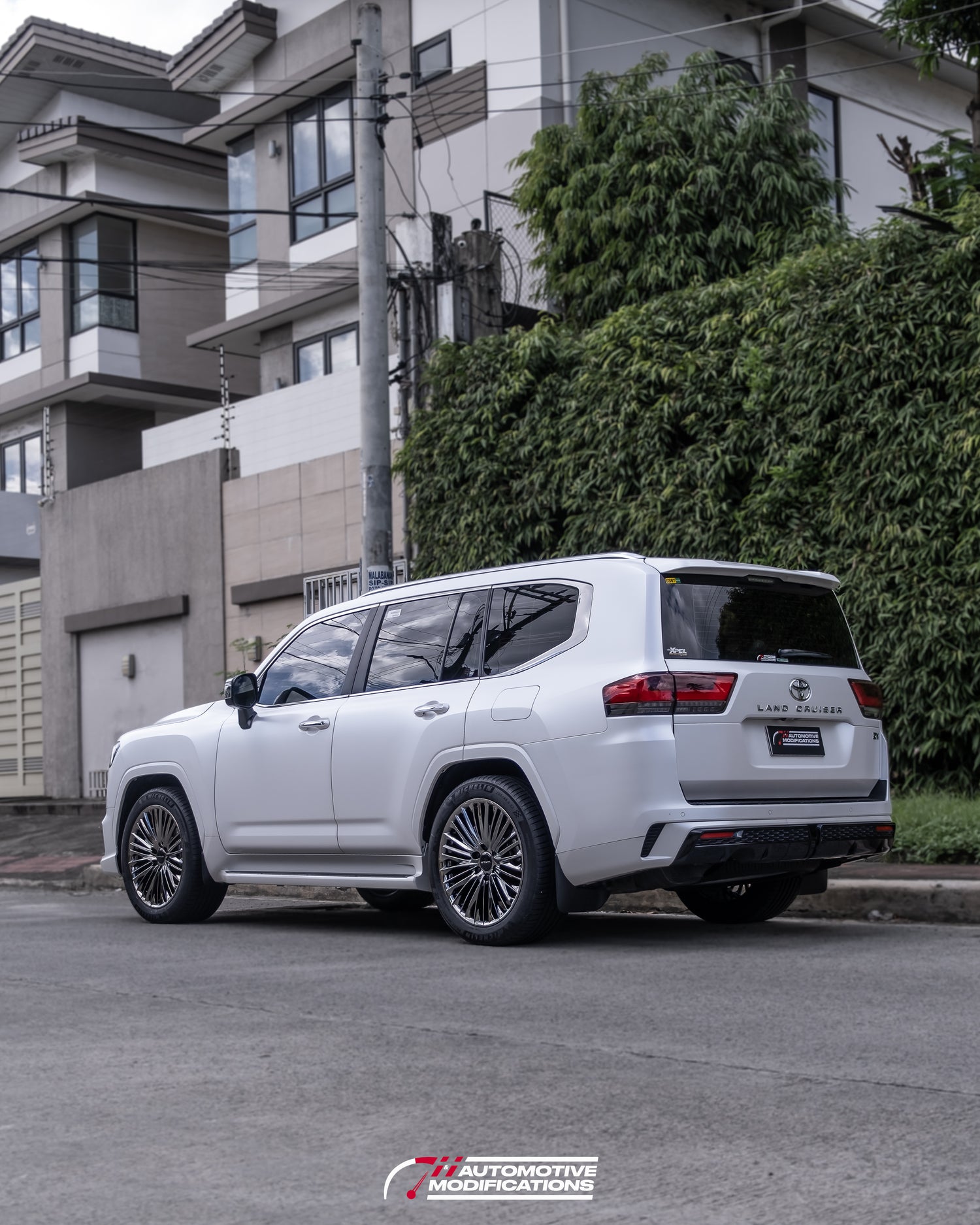Toyota LC300 22’ Wald Wheels & Lowering Springs – I&I Automotive Modifications